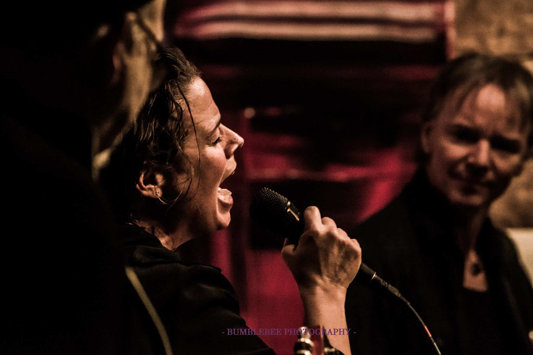 Jessica Born & Band feat. Ali Neander - radio-rebell.de